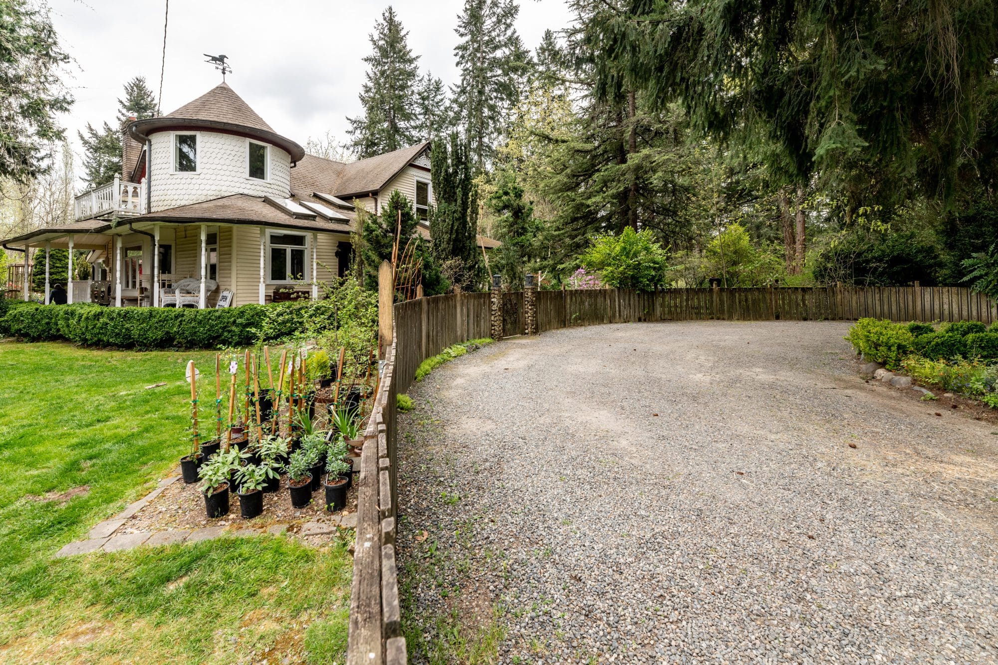 The Not-So-Secret Garden: Old Goat Farm | Washington Rock